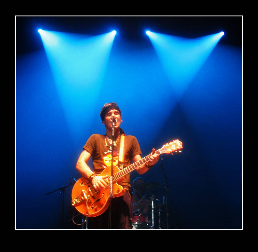 Manu Live I by fotofrost on DeviantArt
