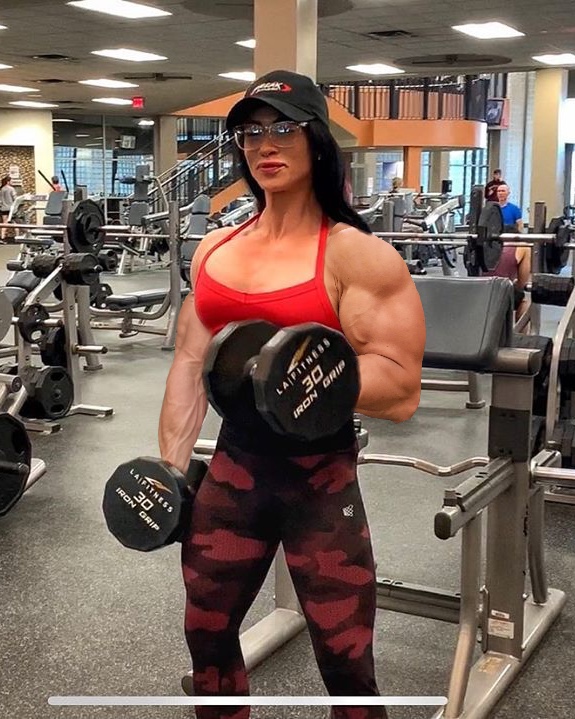 Muscle Mom Ii By Capicerdo On Deviantart
