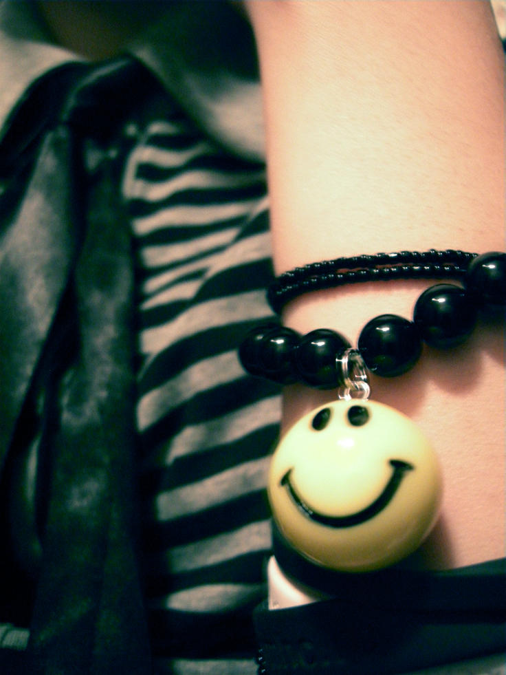 Smiling face... once again by Ellektra09 on DeviantArt