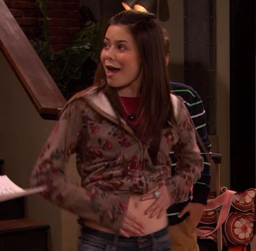 Miranda Cosgrove Belly Rub Dance On Icarly By Bcflannigan15 On Deviantart