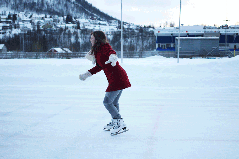 Ice Skating Fall Ii By Jaqalynn On Deviantart
