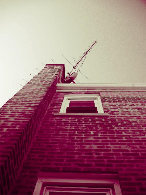 brick is red by lizthemachine on DeviantArt