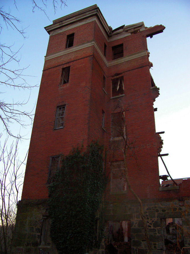 'creepy college 2' by Sparkle-Kill on DeviantArt