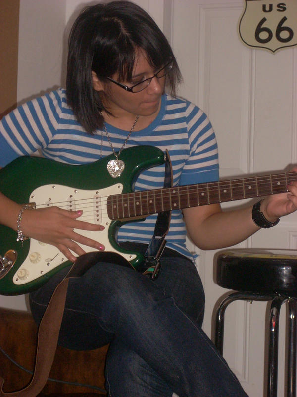 Guitar Heroine 2 by crazeboy06 on DeviantArt