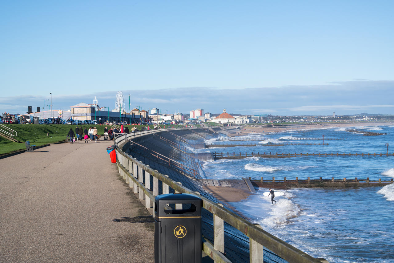 Aberdeen Beach Promenade By Skrabula On DeviantArt aberdeen-beach-promenade-by-skrabula-on-deviantart