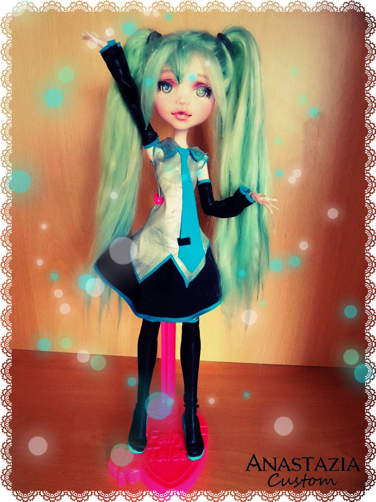 Monster High Draculaura Hatsune Miku By Anastaziacustom On Deviantart