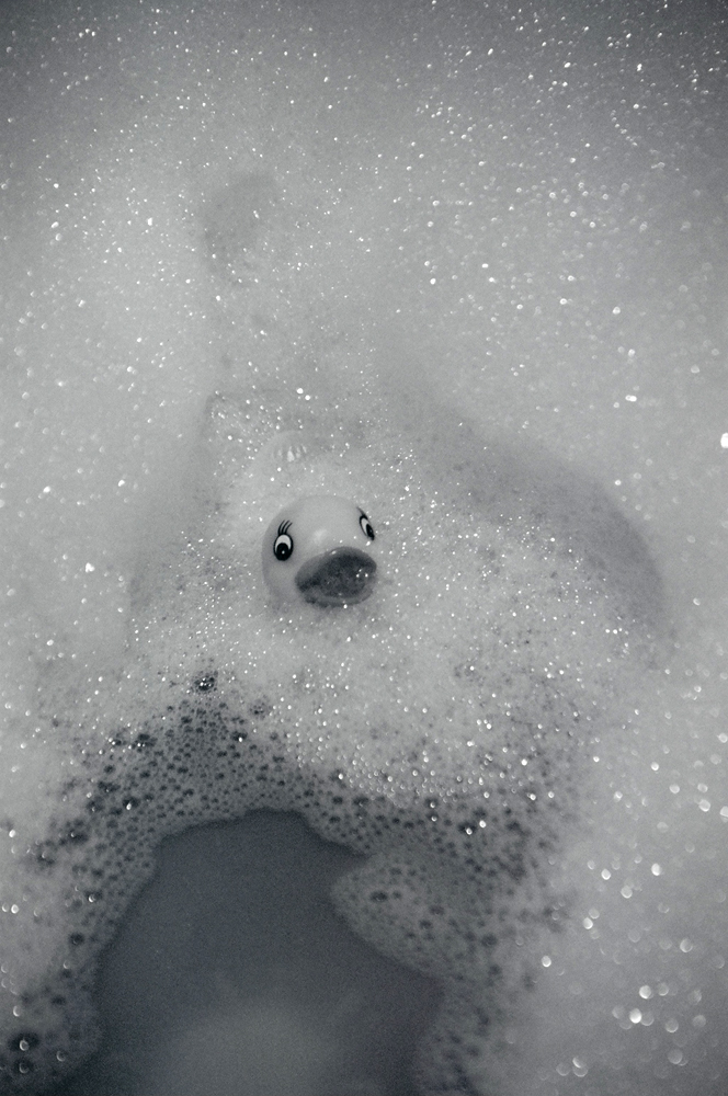 Drowning Duck by neon-akuma on DeviantArt
