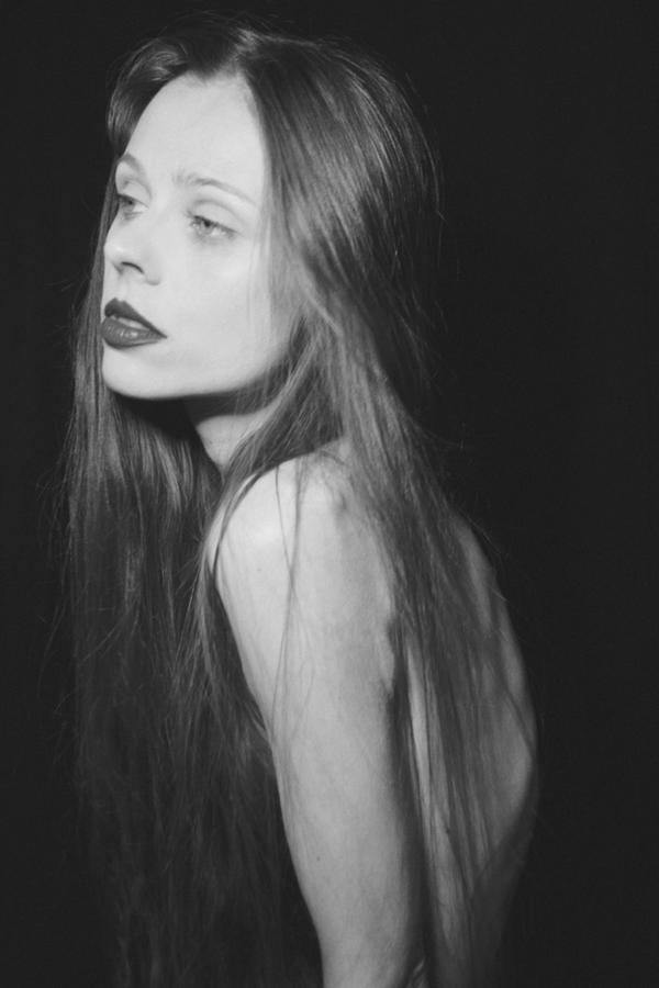 Portraiture Black And White Lightnude By Alexandrinaana On Deviantart