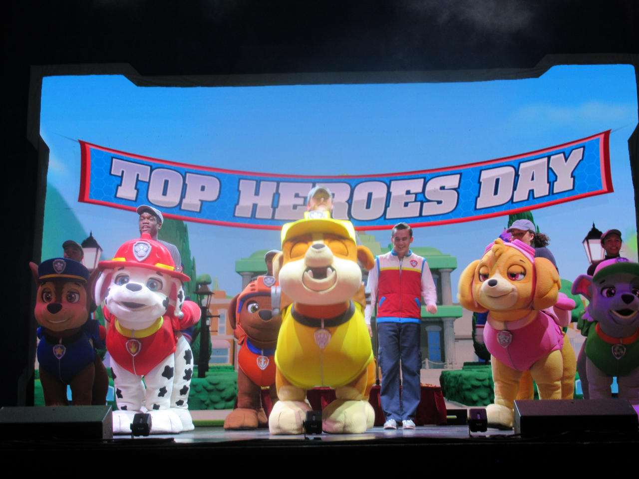 Paw Patrol Live Heroes Unite Paw Patrol Crew By Codetski101 On Deviantart