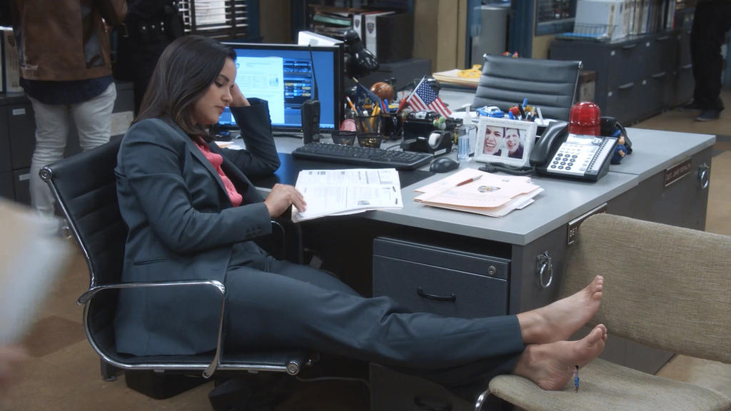 Amy Santiago Getting Her Feet Worshipped By Me By Nero43 On Deviantart