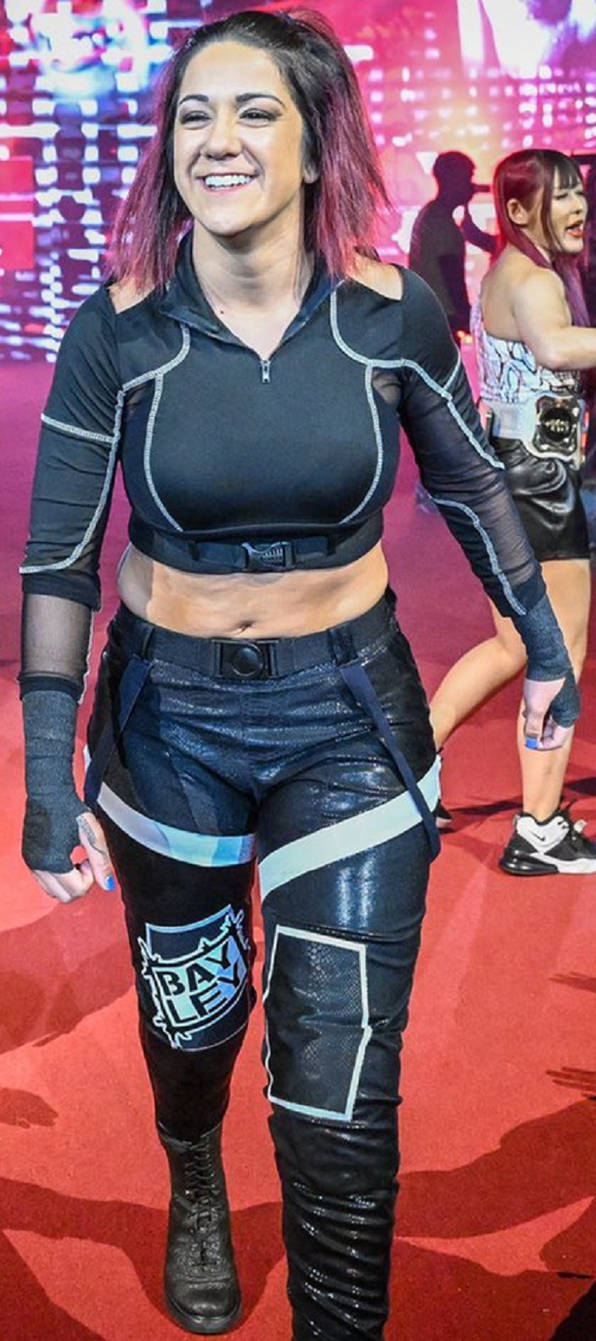 Bayley Looking Sexy On A Live Event By Dragonmatt600 On Deviantart