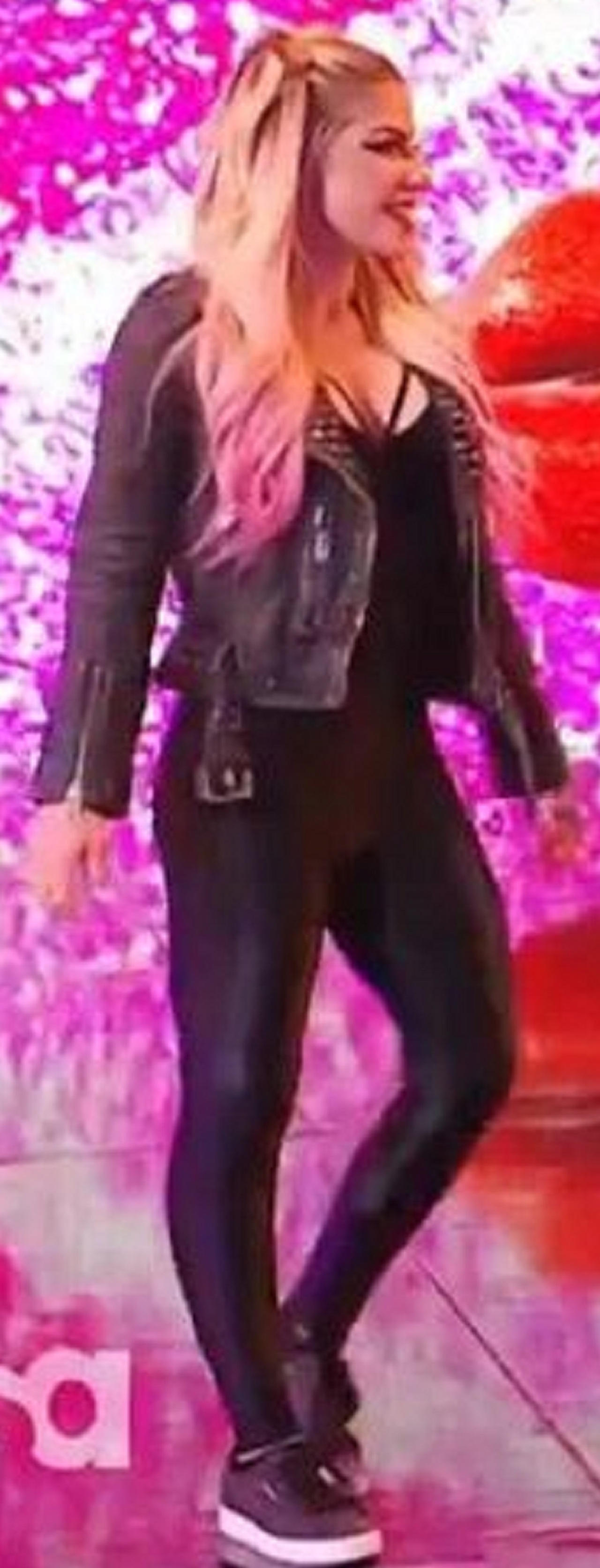Alexa Bliss Wearing A Sexy Leather Jacket By Dragonmatt600 On Deviantart
