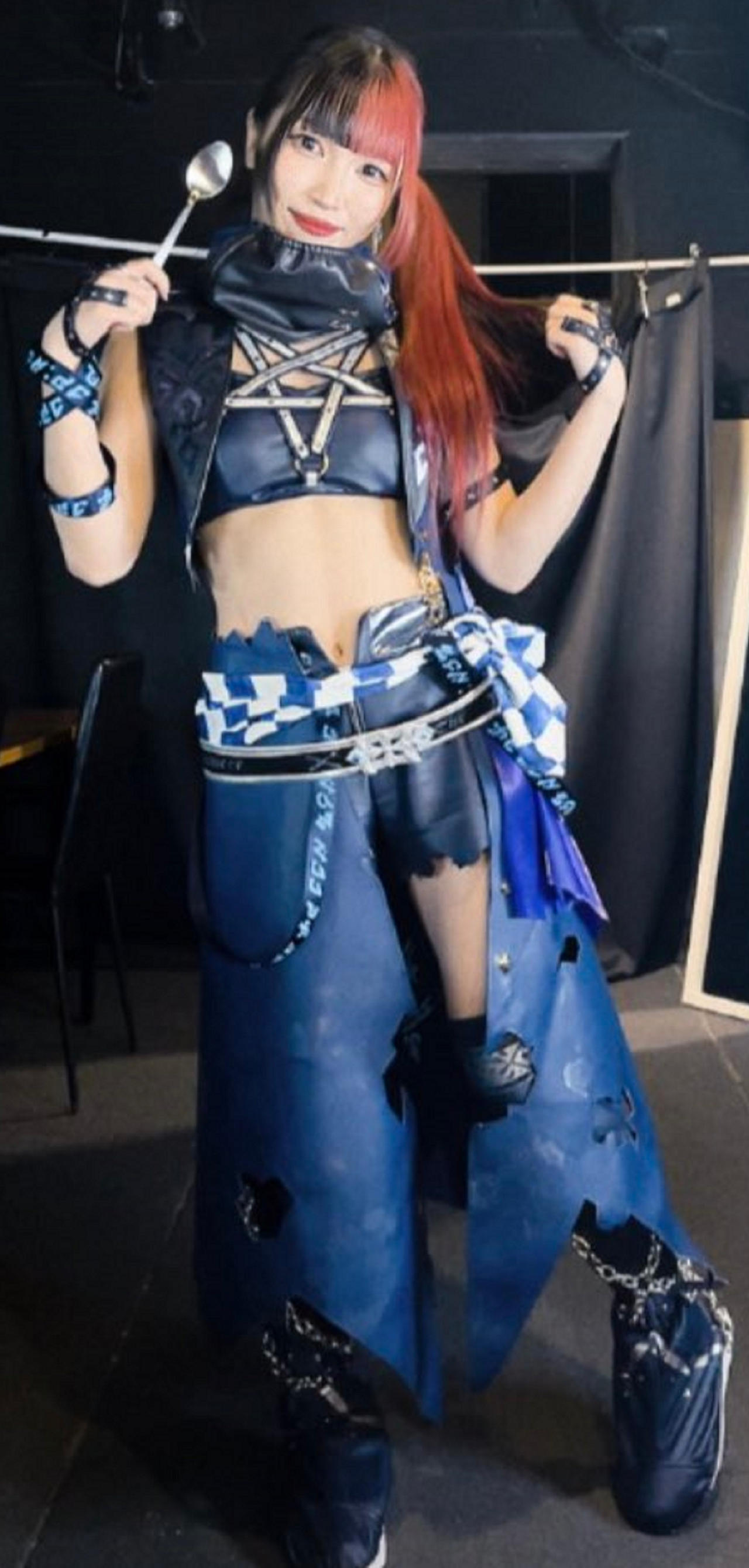 Maki Itoh Looking Sexy In Her Costume 2 By Dragonmatt600 On Deviantart