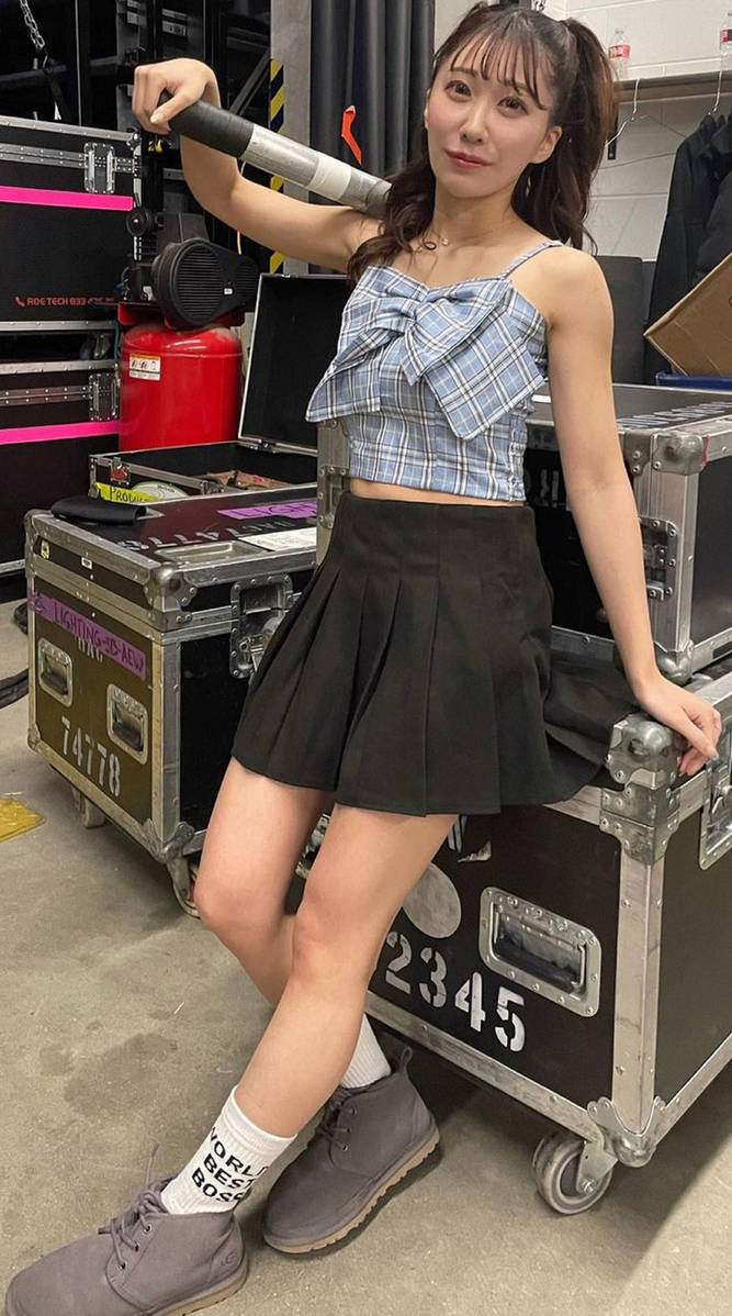 Riho Wearing A Sexy Mini Black Skirt 1 By Dragonmatt600 On Deviantart