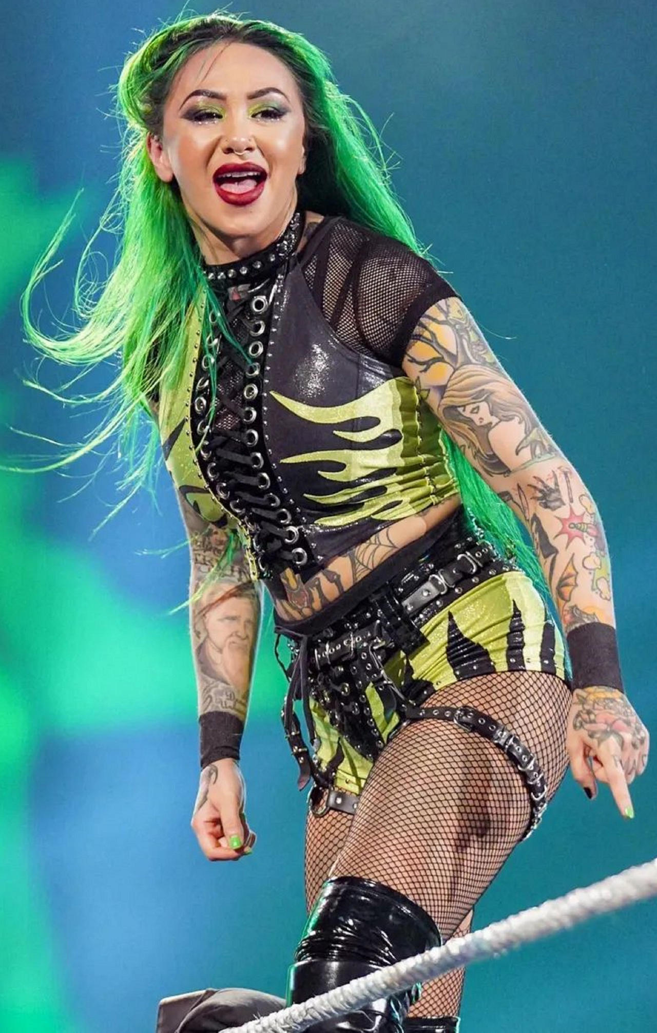 Shotzi Blackheart Looking Sexy On Smackdown 2 By Dragonmatt600 On Deviantart