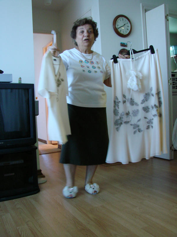 Mama Jan with formal clothes by lawsonn on DeviantArt