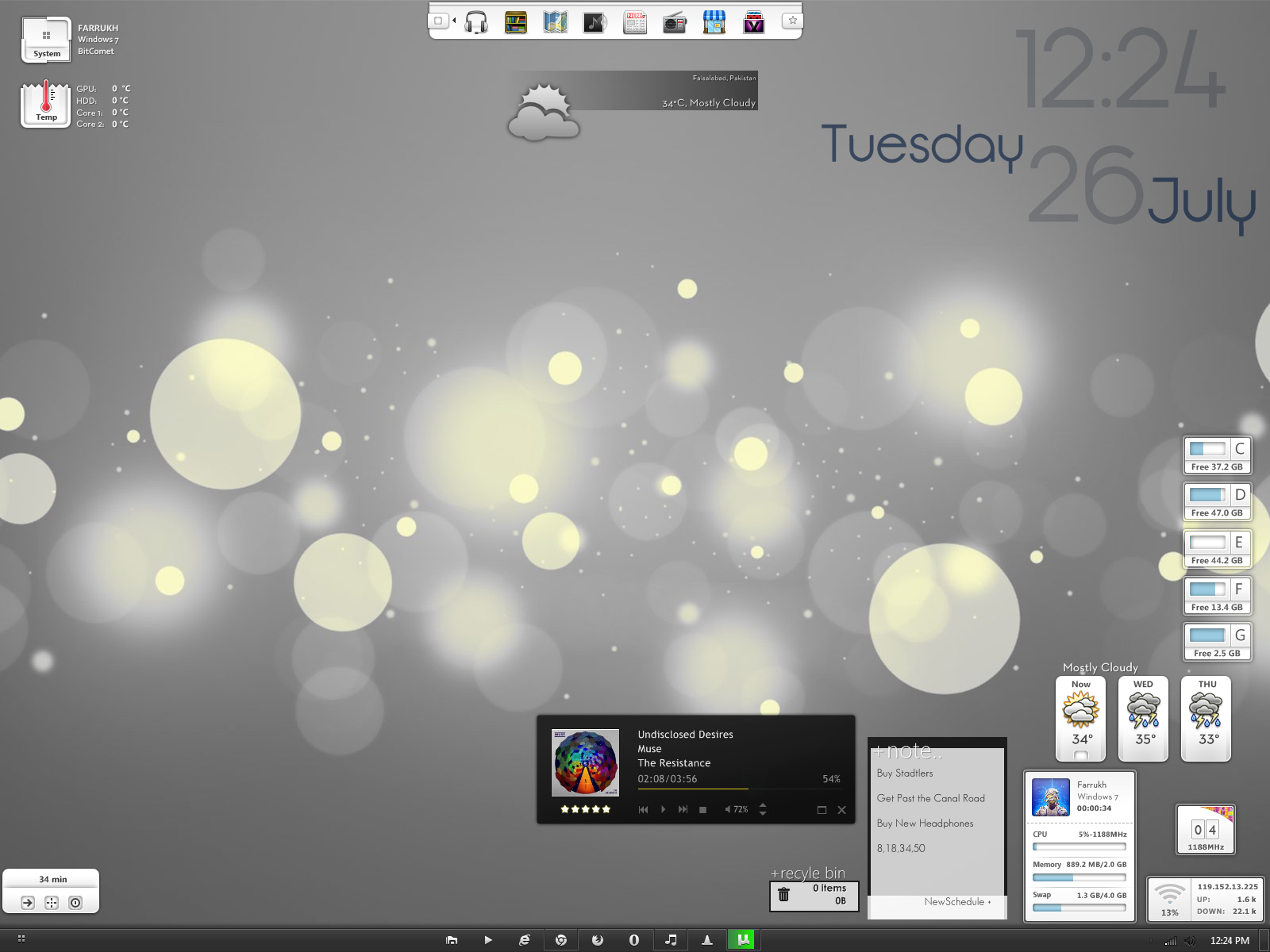 Custom Rainmeter Desktop by maryfarrukh on DeviantArt