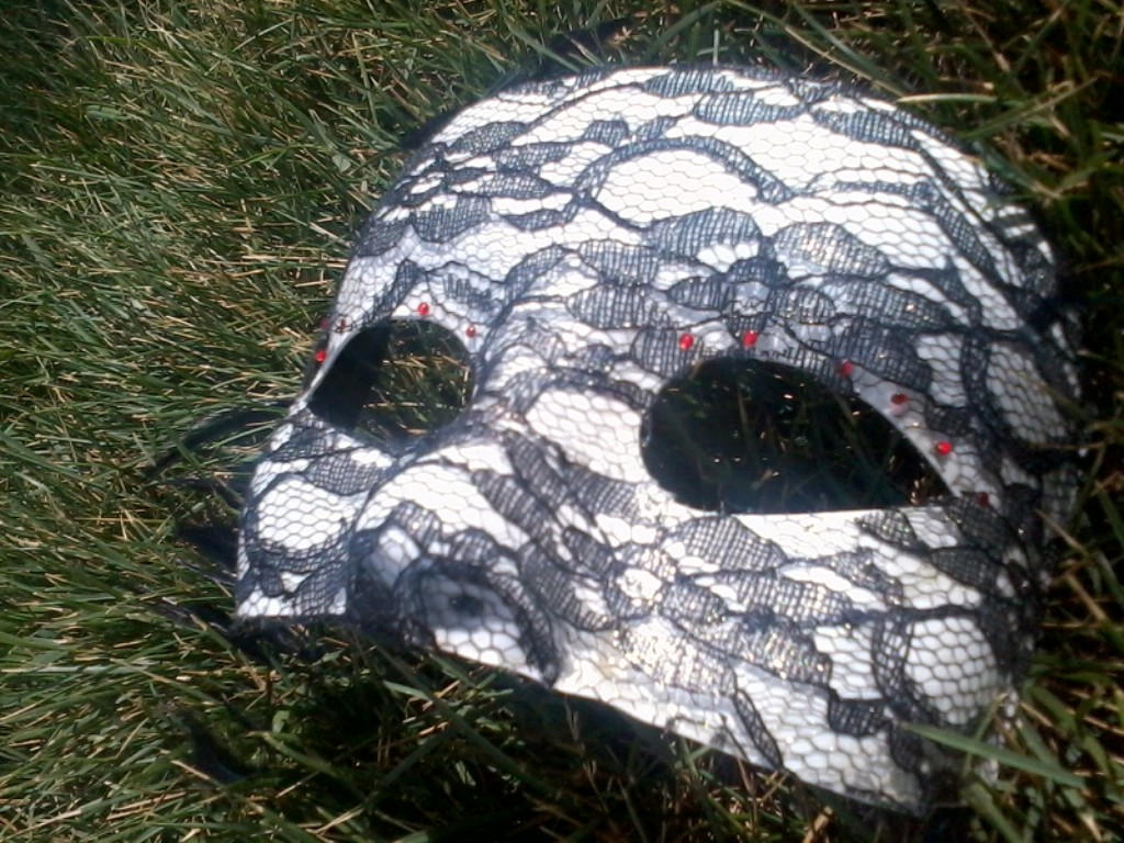 Behind This Mask - Chapter 2 by XMiniMartX on DeviantArt