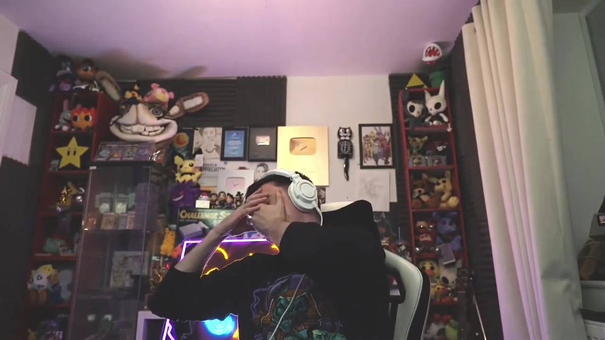 .:Donkey Kong Punches Dawko Remastered:. by 205tob on DeviantArt