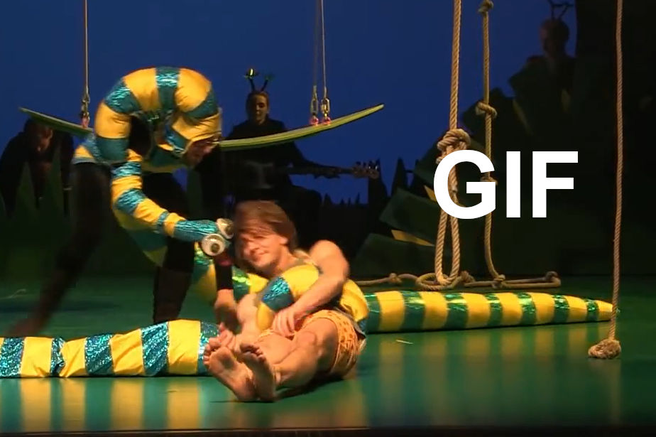 Kaa coils Mowgli (Das Dschungelbuch Trailer) (gif) by icarus-7 on ...