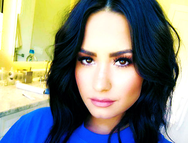 Lara Jean 02 by ohyeahpsd on DeviantArt