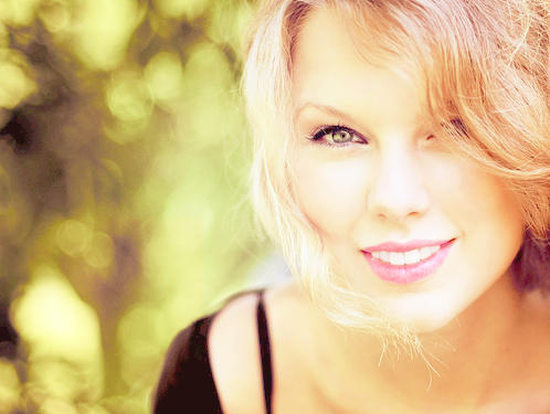 Taylor Swift PSD by twinkling-psds on DeviantArt