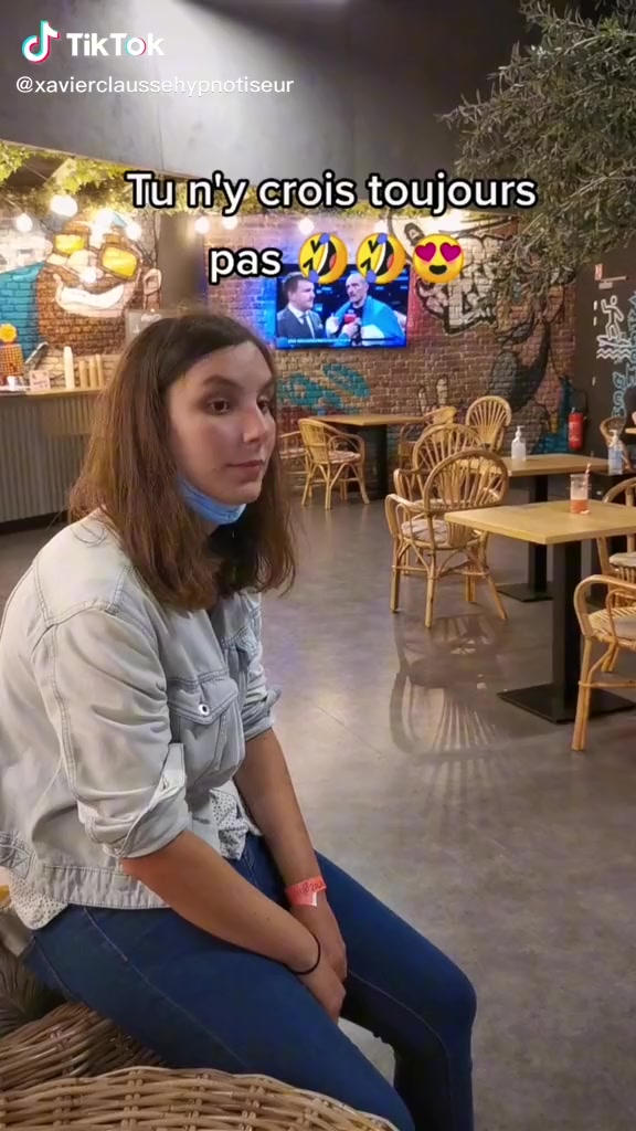 French brunette deeply hypnotized eye flutter by HypnoRaven on DeviantArt