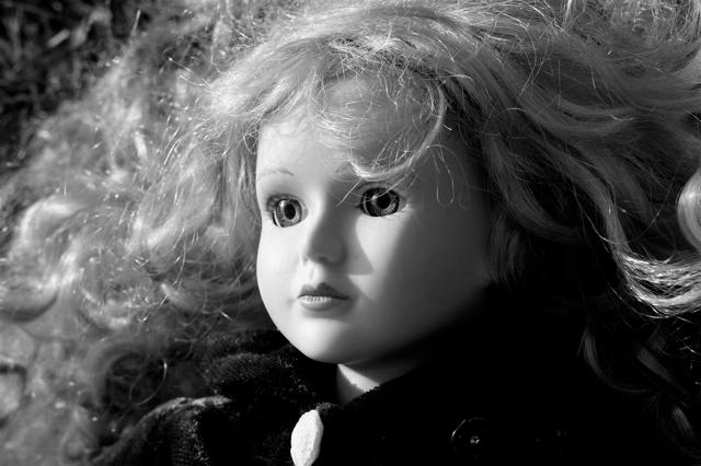 Empty Shell by checkyeschloe on DeviantArt