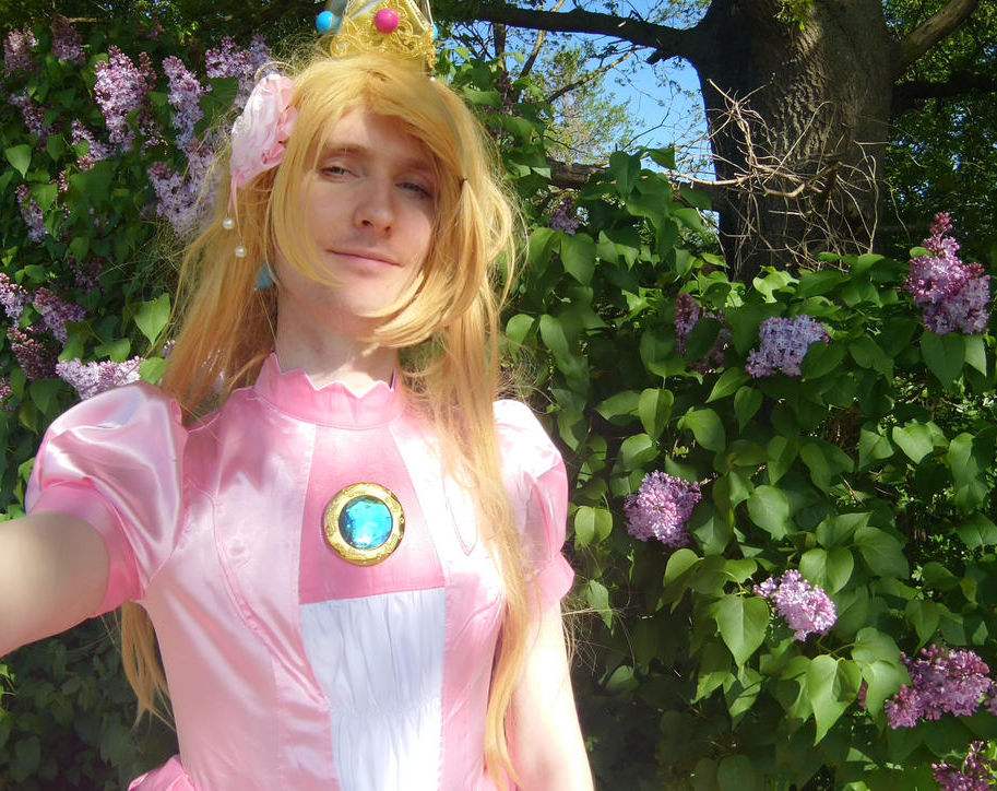 Princess outside by Felizifina on DeviantArt