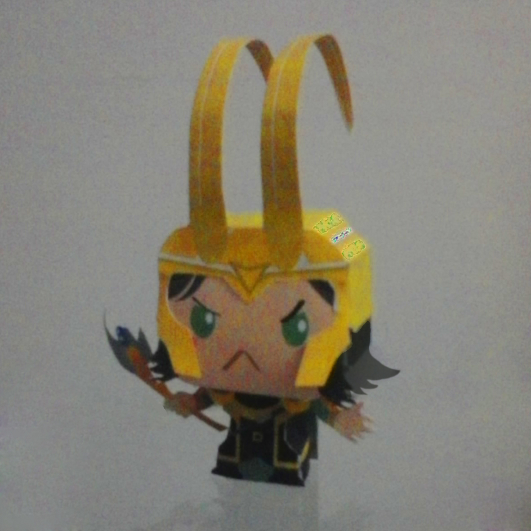 Papercraft loki by Fufunha on DeviantArt