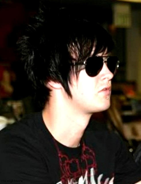 Mikey Way/Jimmy Sullivan one shot request by NimrodByDawn on DeviantArt