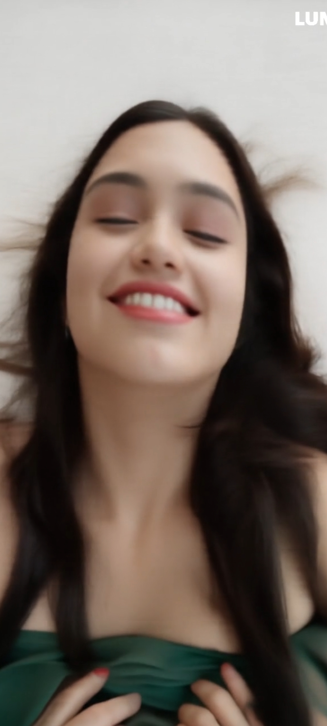 Happy Shrinking Woman Video by Smolacus on DeviantArt