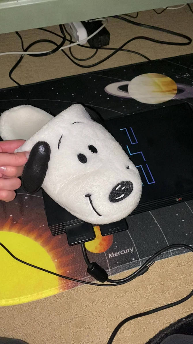 Snoopy slipper makes sound by DarthVader867554333 on DeviantArt