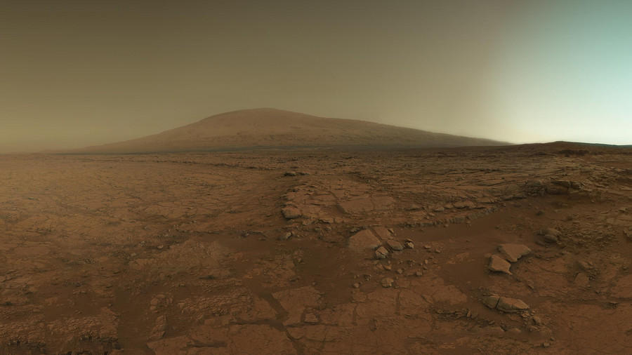 Mars Landscape 1 by Mgrafix2011 on DeviantArt