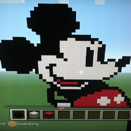 Mickey Mouse Pixel Art (Minecraft) by SonicBoyAnt on DeviantArt