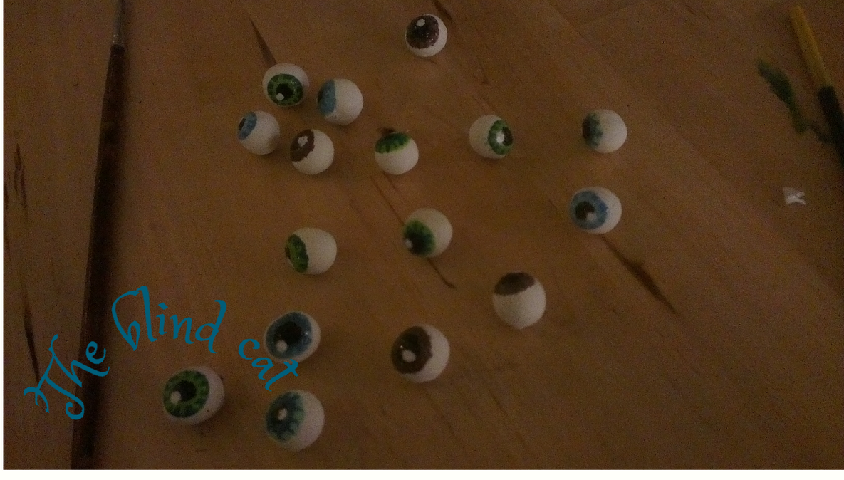 A whole bunch of eyes.. by LeKatNoir on DeviantArt