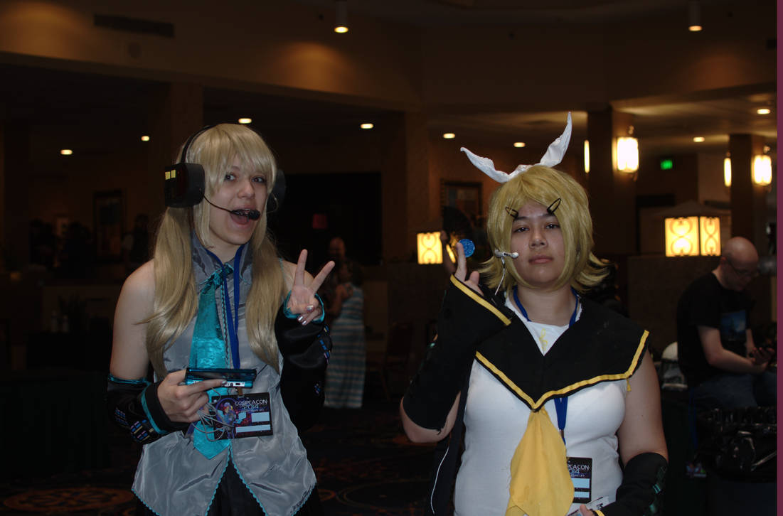 Cosplacon 2014 by imgemini23 on DeviantArt