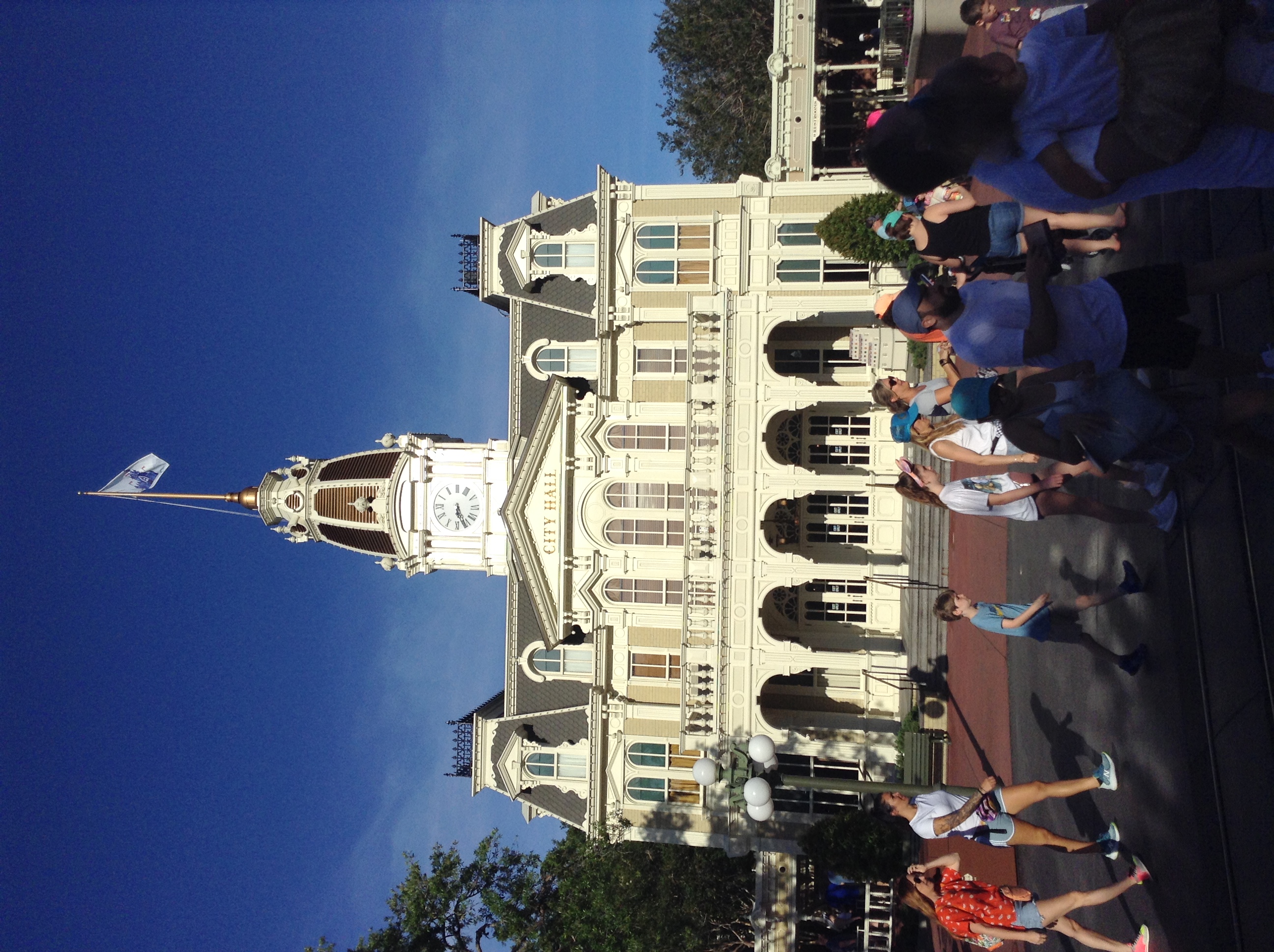 Disney Pictures Part 1: City Hall by CatWoman-cali-onyx on DeviantArt