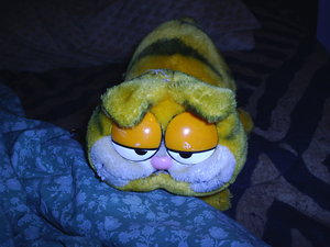 When Garfield attacks... by GarfieldAndFriends on DeviantArt