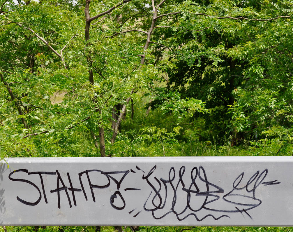 Graffiti by bratsycatsy on DeviantArt