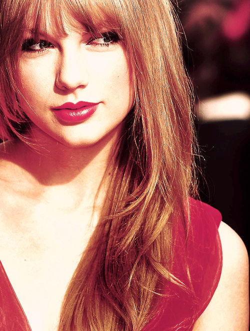 #Taylor Swift #PSD 1 by Fame22swiftie on DeviantArt