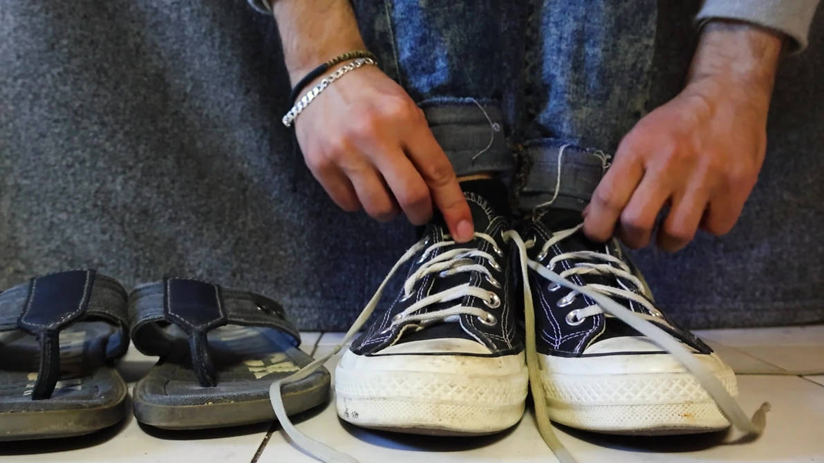 Switching to flip-flops by JustinToes on DeviantArt