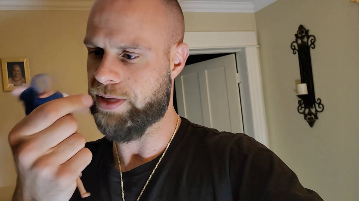 Giant hand held 3 (clip) by tinymich on DeviantArt