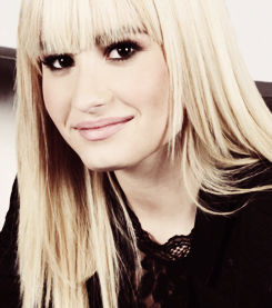 Psd 036 By Deslovato On Deviantart