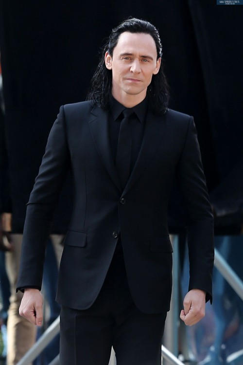 Strange Meetings (Loki x Reader) by FoxNamedLoki on DeviantArt