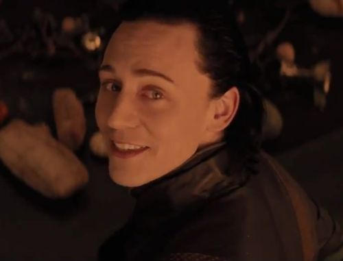 Loki And Reader Chapter 2: FOOD by RoseRedFlower on DeviantArt