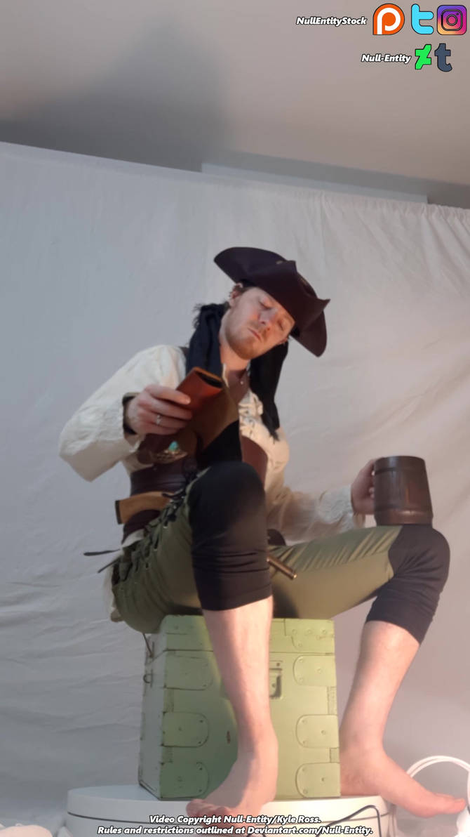 [Costume] 360 The Corsair Shadows 003 by Null-Entity on DeviantArt