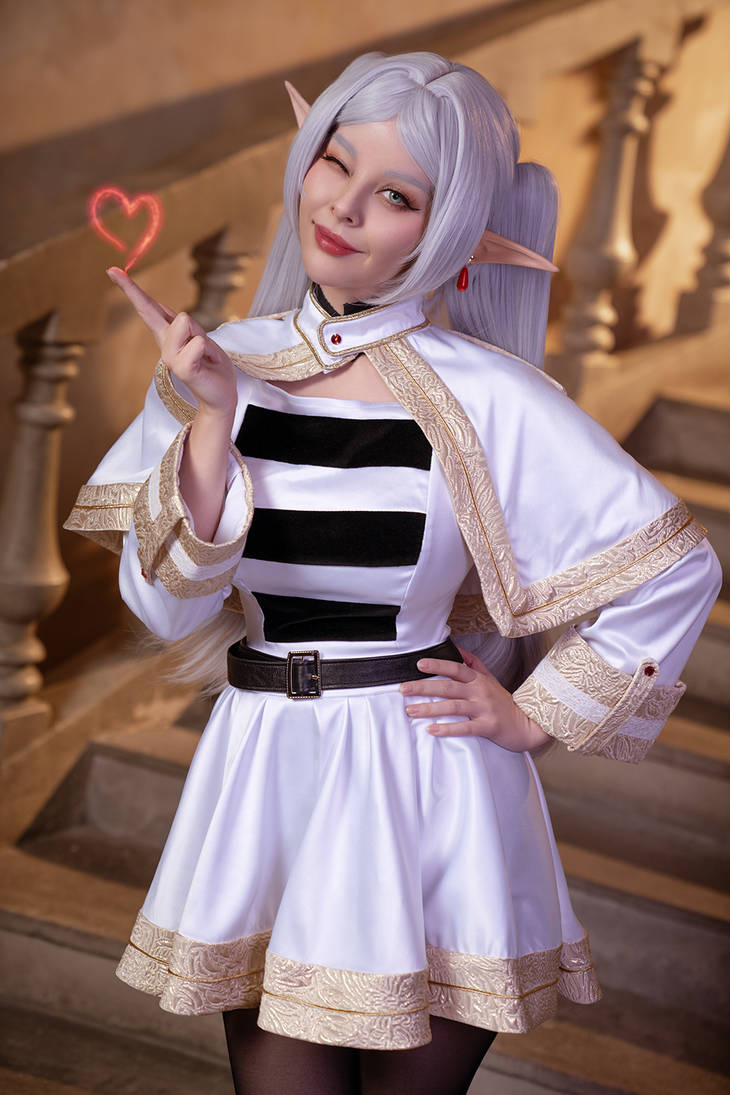 Frieren cosplay by Disharmonica on DeviantArt
