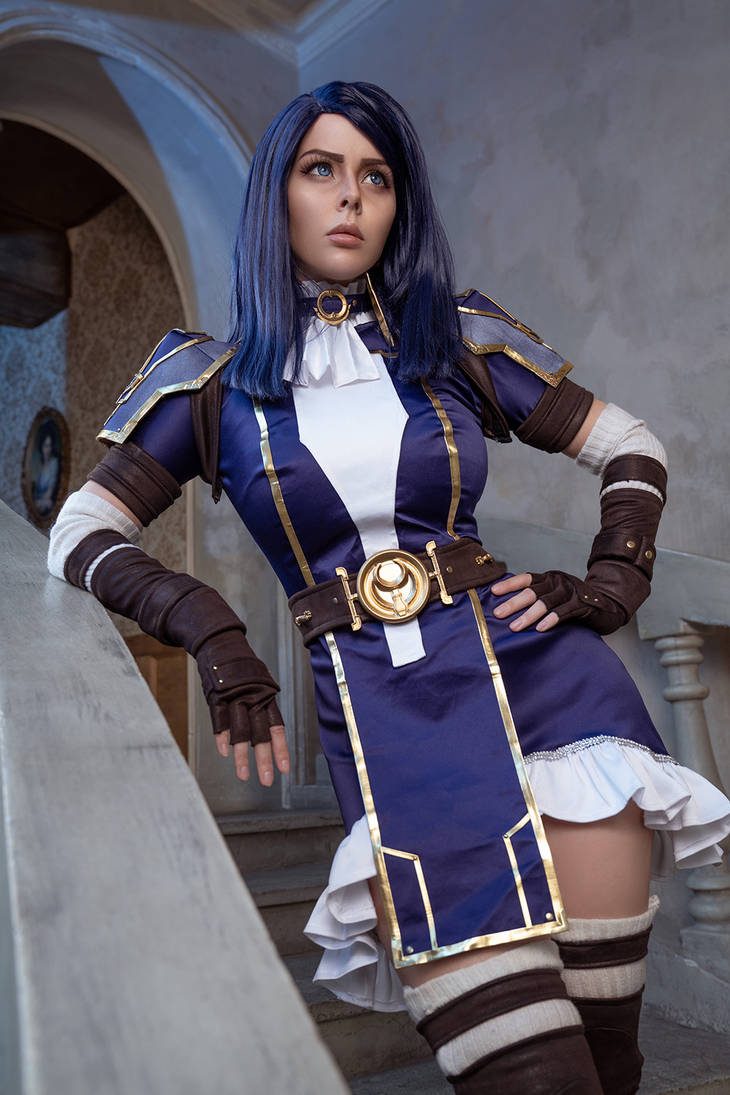 Caitlyn cosplay by Disharmonica on DeviantArt