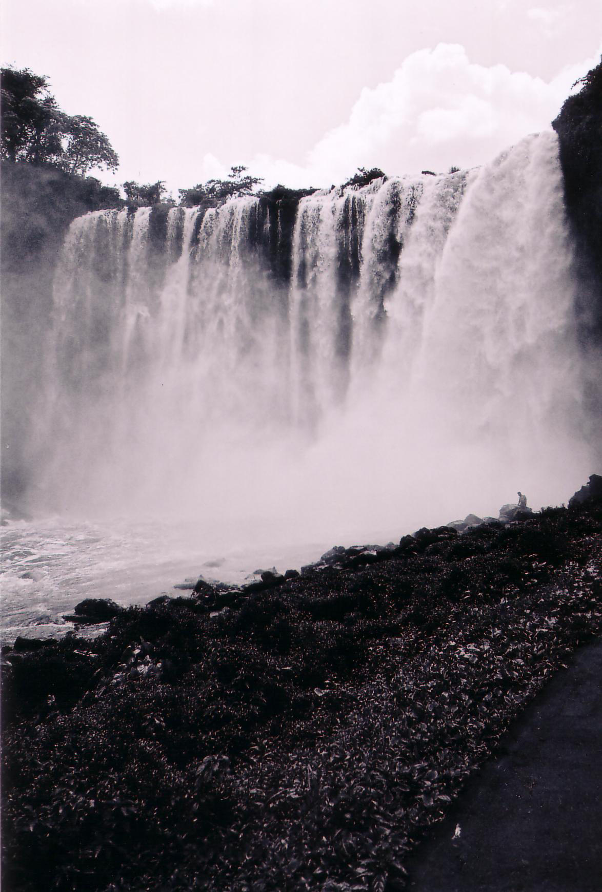 The Watterfall by disapointmentfindsME on DeviantArt